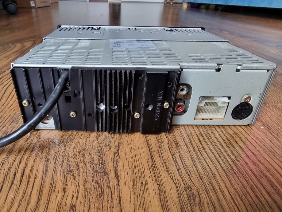 Radio kazetofon ALPINE TDM-7554R, SOFT TOUCH ELECTRONIC CASSETTE DECK.