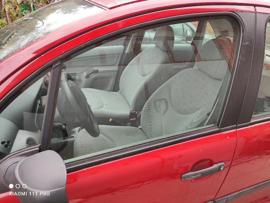 Citroen C3 bočno staklo prednje lijevo