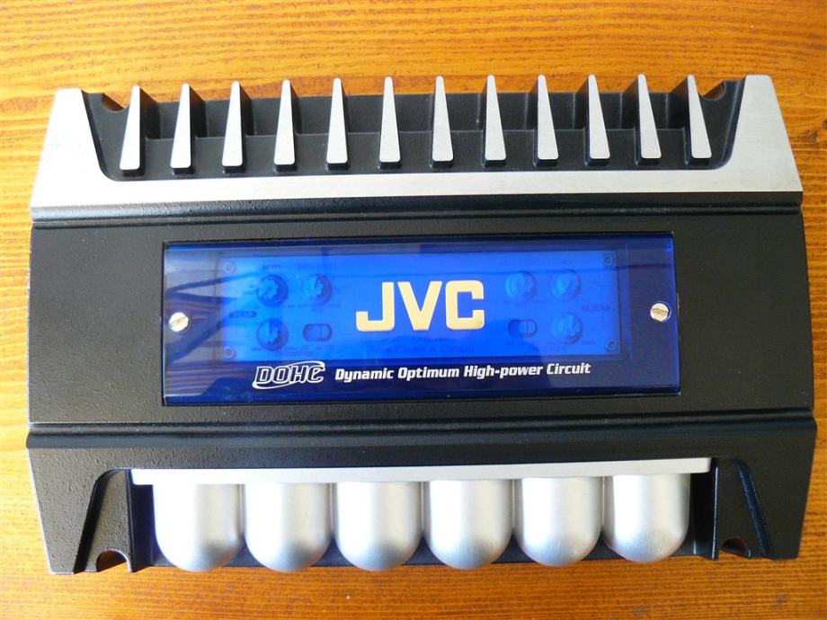 Prodajem auto pojačalo JVC KS-AX6300