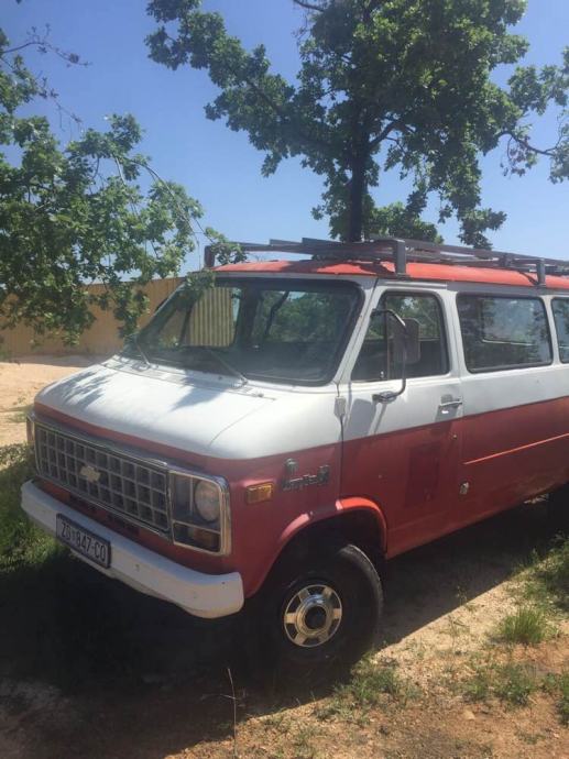 Chevrolet CHEVY VAN 4x4, 1982 god.