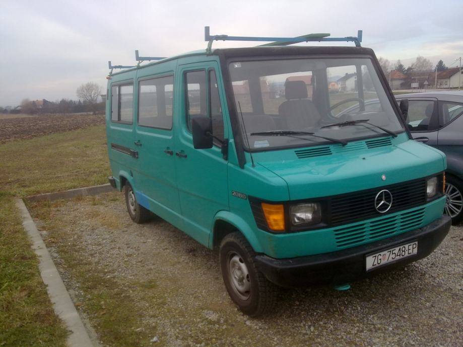 mercedes 208d, 1990 god.