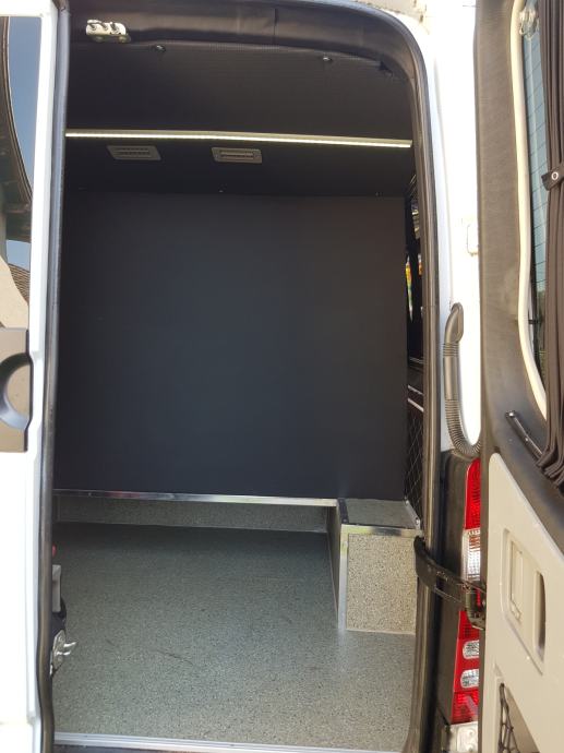 Mercedes Sprinter 215, 2011 god.