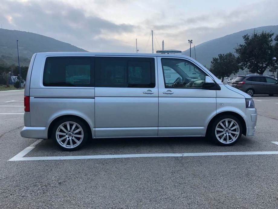 VW Multivan 3.2 V6, 2005 god.
