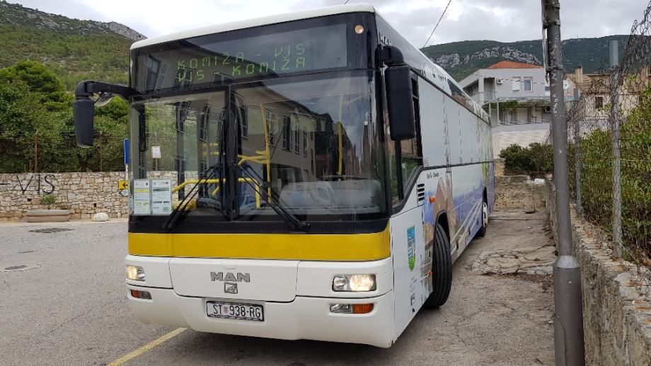 MAN AUTOBUS sjedala 51 + 26 - CIJENA NA UPIT, 2007 god.