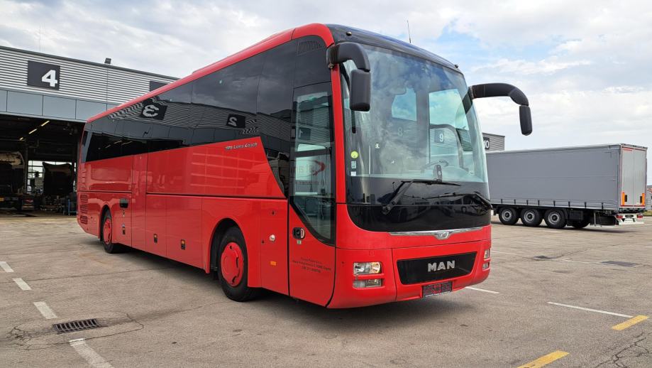 MAN Lions Coach, 2016 god.