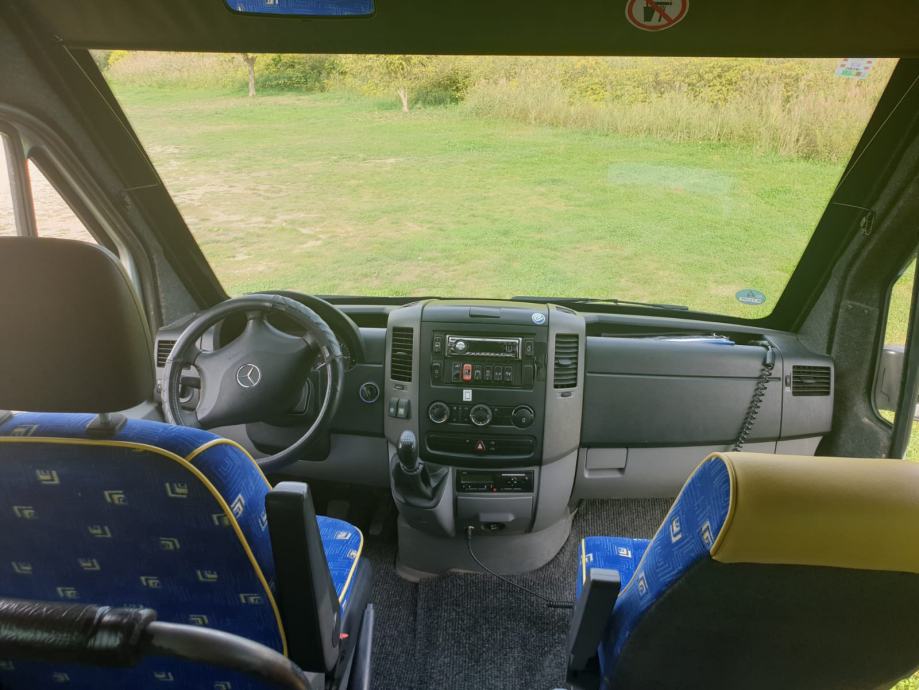 Mercedes Sprinter 518 CDI 19+1, 2010 god.