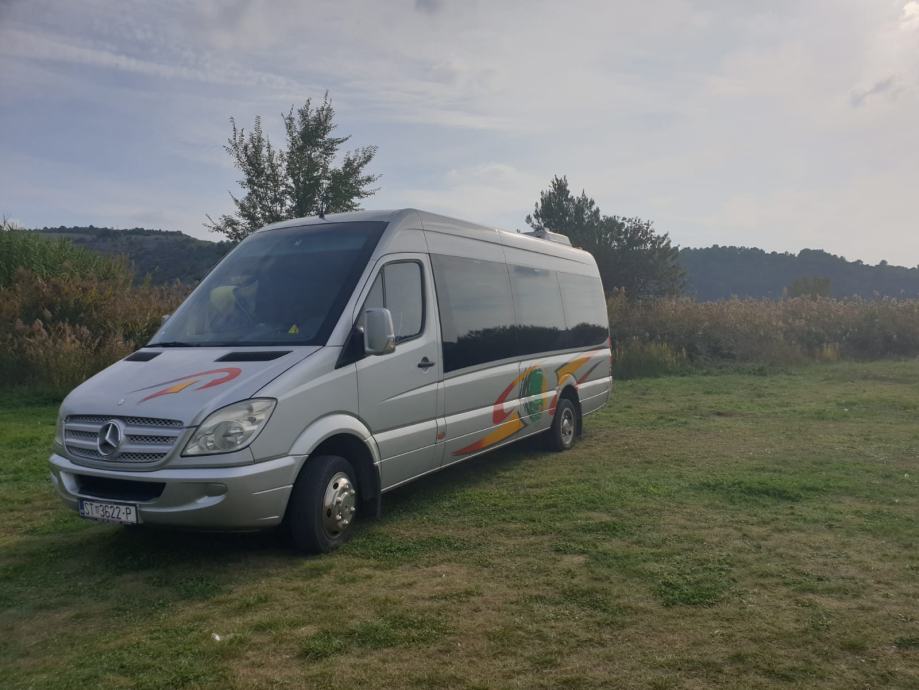 Mercedes Sprinter 518 CDI 19+1, 2010 god.