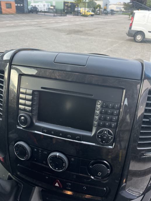 MERCEDES SPRINTER MINIBUS TRAVEL 55 19+1, 2008 god.