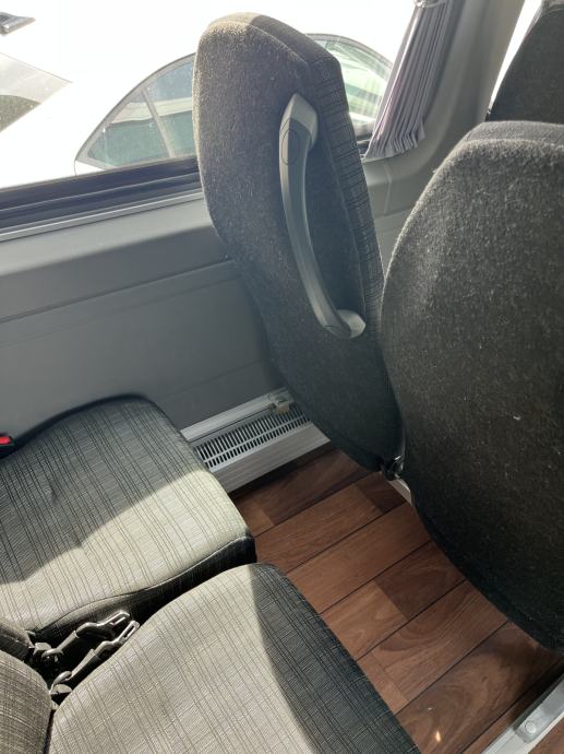 MERCEDES SPRINTER TRANSFER 45 19+1, 2016 god.