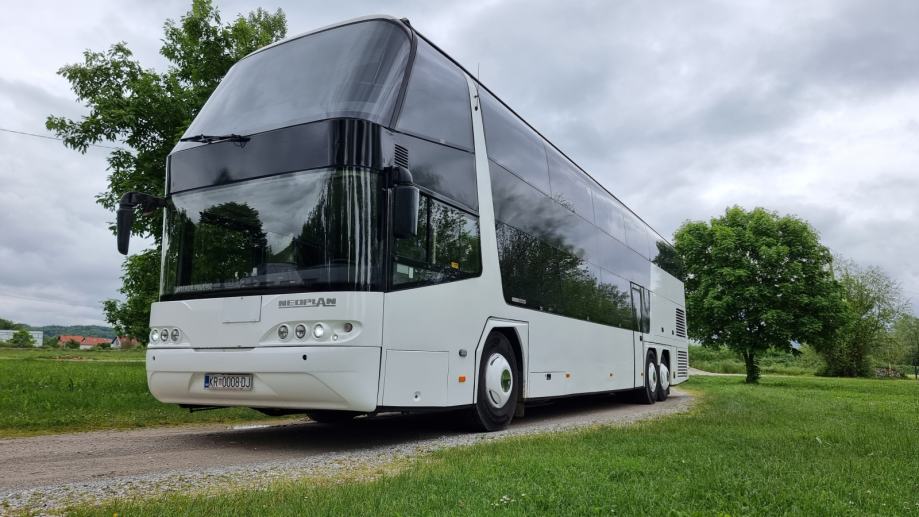 Neoplan Skyliner N1122/3 81sjedalo, 2007 god.