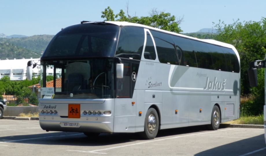 Neoplan Starliner N516 SHDH, 2000 god.