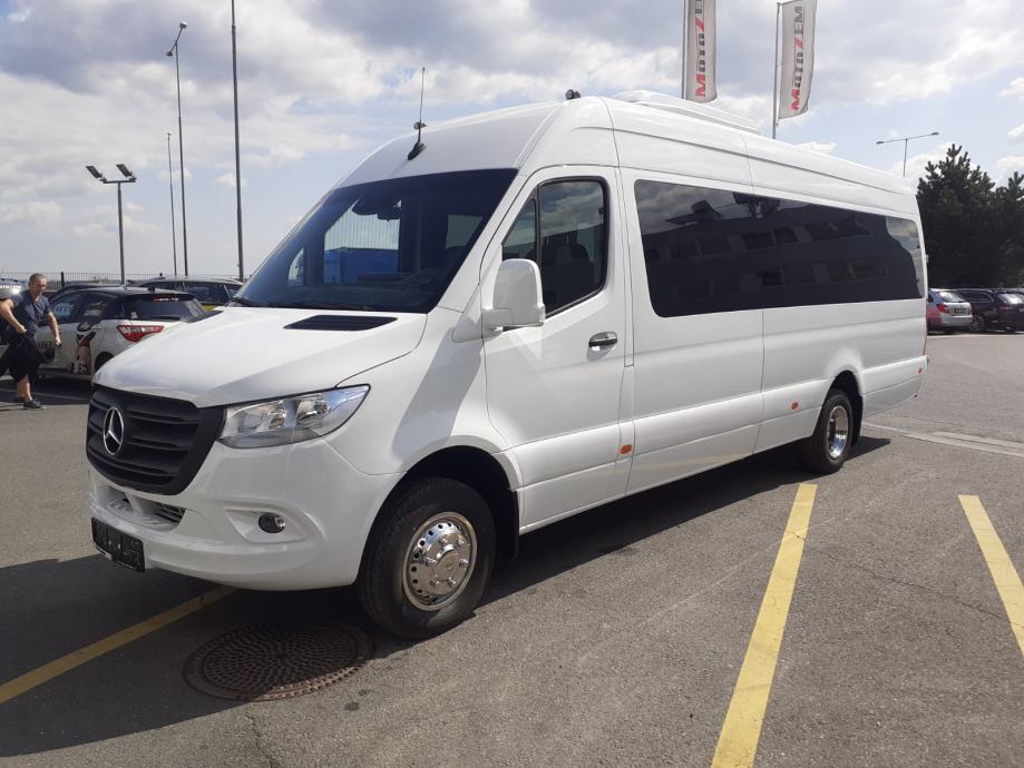 Mercedes Sprinter W907, 2023, 20+1 sjedalo, 2023 god.