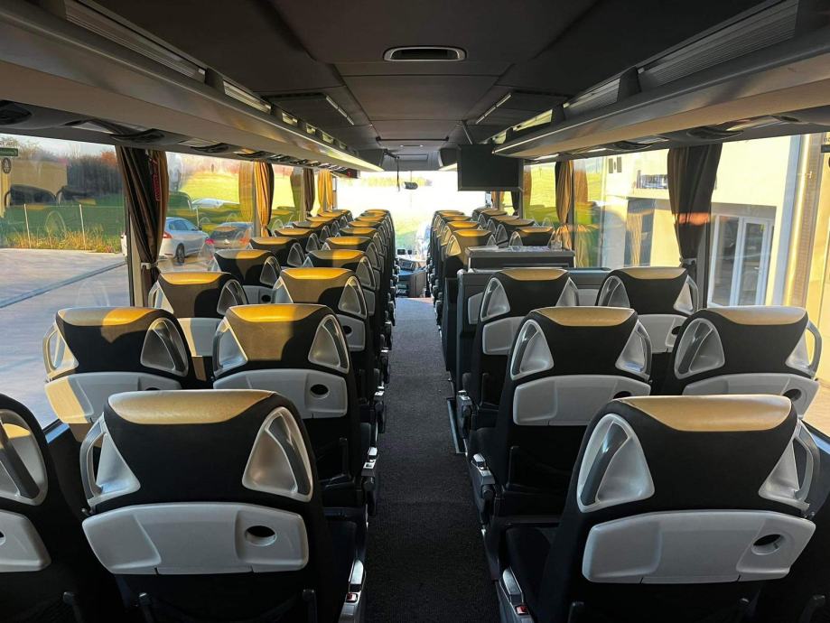 SETRA S 415 GTHD / 49+2+1 / Ručni mjenjač / Final Edition, 2012 god.