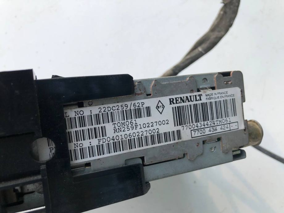 22DC259 / 7700434424 - KASETNI AUTO RADIO RENAULT