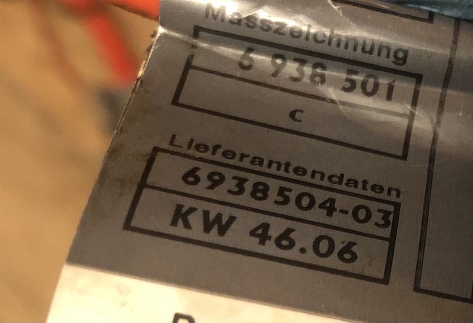 6988974 / 6938504 - RAZVODNA KUTIJA + PLUS KABL BMW 1 3 E84 E87 E90