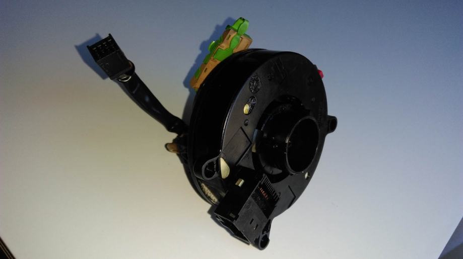 Alfa Romeo 147 - zavojnica (kontakti) volana sa tipkama