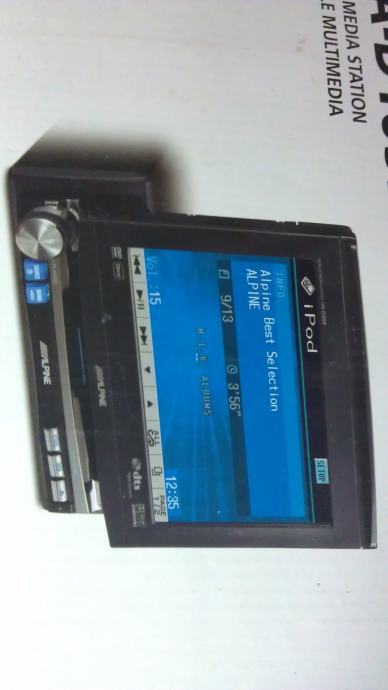 Alpine DVD-CD auto radio