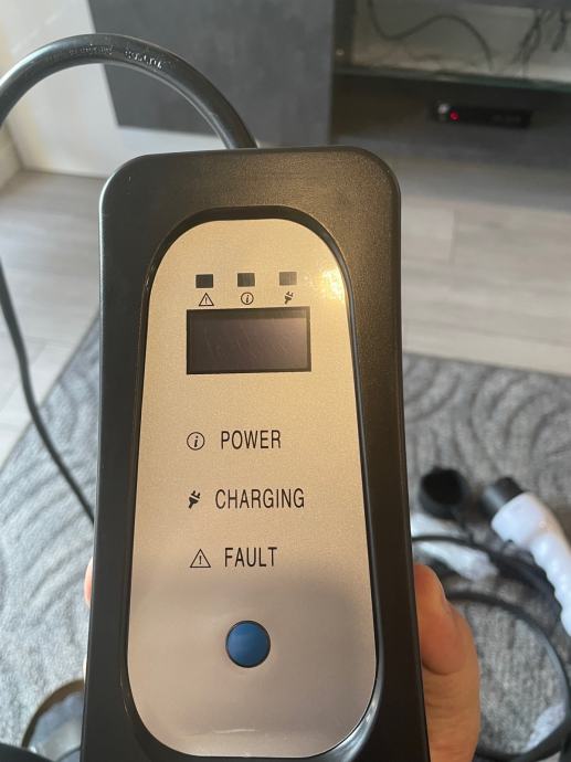 Auto punjac za elektricna vozila Type 2