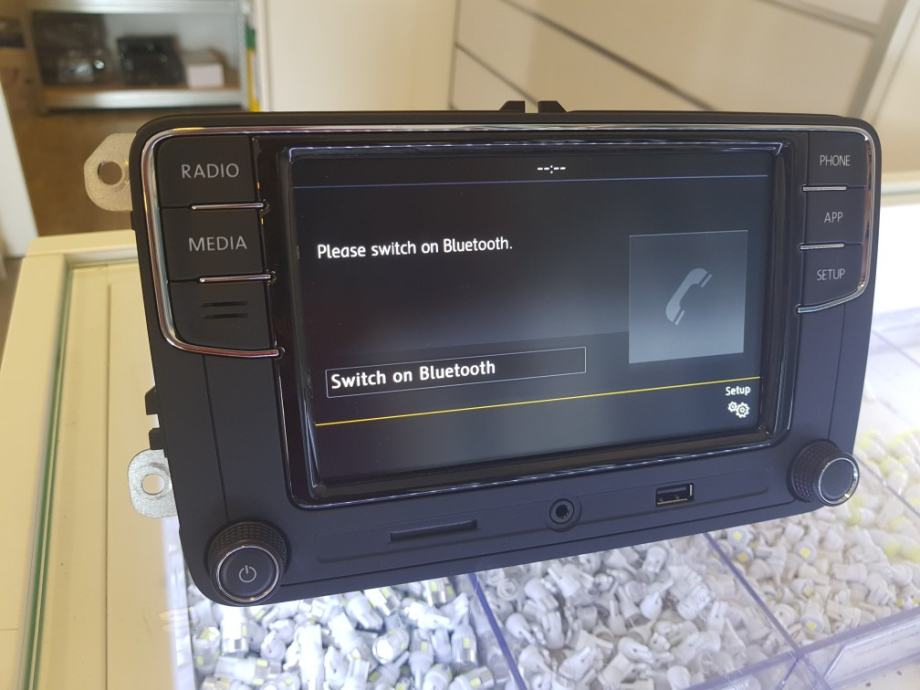 VW radio RCD330 RCD340 ANDROID AUTO, APPLE iPHONE, Golf, Passat, Polo