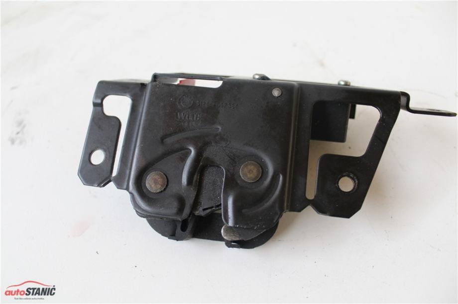 BMW 3 (E46) Compact 320 d brava poklopca prtljažnika 51247201561