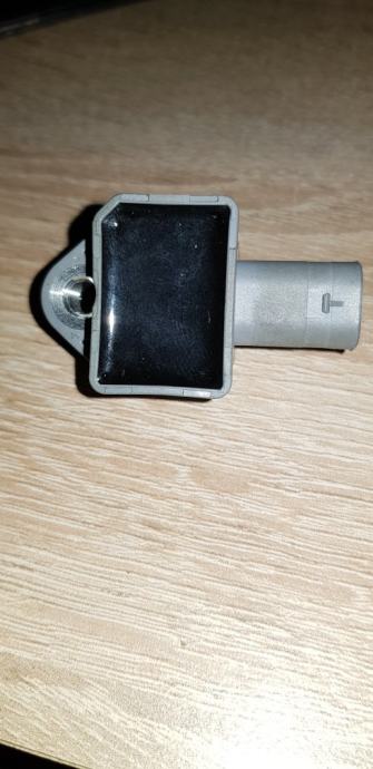 bmw f10 pedestrian senzor 65 76 9 239 984