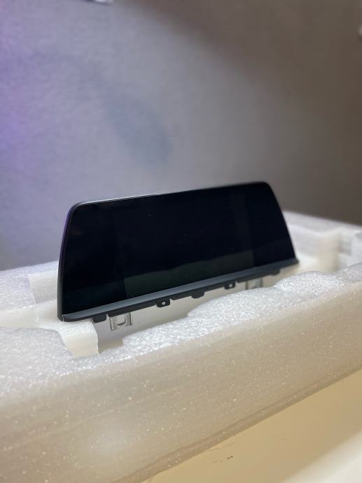 Bmw F30 LCI ekran/display