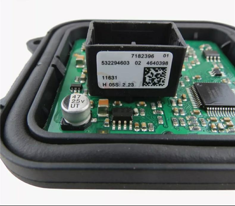 BMW modul fara adaptivni AFS e70 x5 e90 e91 e92 e93 x6 E71 63117182396