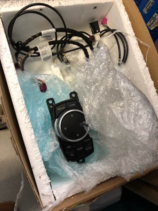 Bmw touch controller