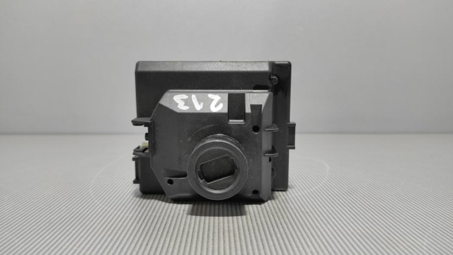 BRAVA PALJENJA MERCEDES C KLASA (W205/S205) > 14-18 A2059003419