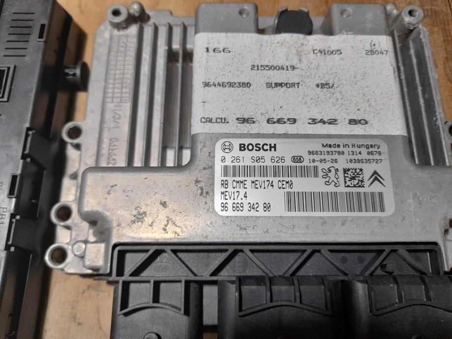 Citroen c4 1.6VTI 88kw set paljenja ECU,BSI,kod kluč - ECU 9666934280