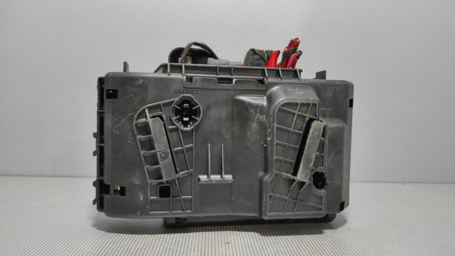 ELEKTRONIKA KUTIJA OSIGURACA MERCEDES GLC (X253) > 16- A0009822923