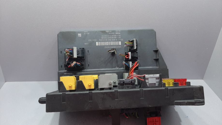 ELEKTRONIKA KUTIJA OSIGURACA MERCEDES SPRINTER > 06-13 A9065453001