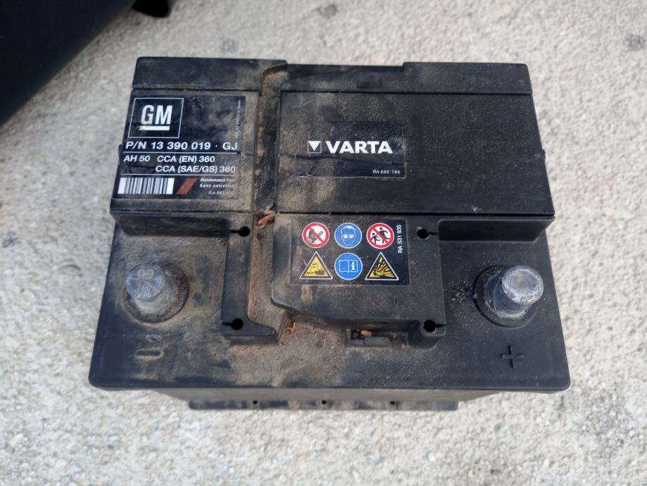 Varta GM akumulator original Opel Corsa E 360 50AH