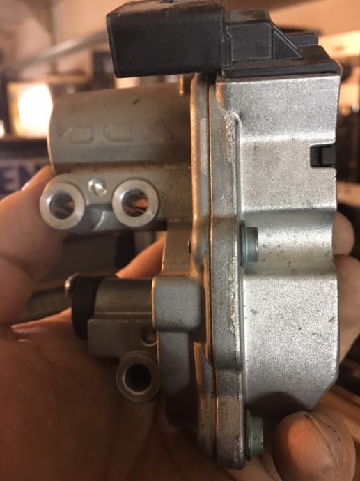 Motor klapne gasa Audi, VW V6 2.7, 3.0 TDI (059129086 M) NOVO