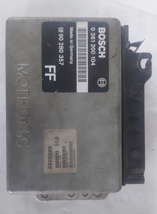 Kompjuter motora elektronika opel BOSCH 0261200104