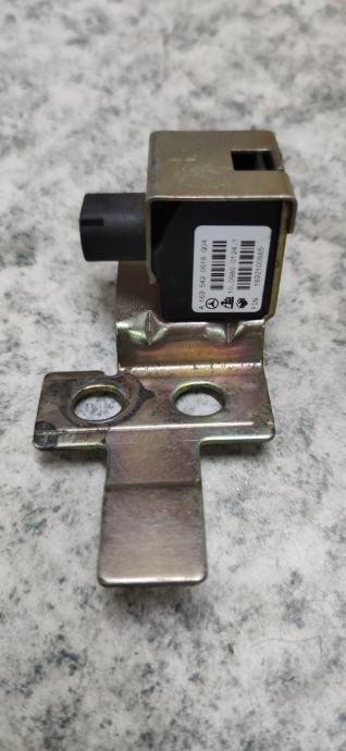 Mercedes-Benz OEM senzor bočnog ubrzanja 1635420618