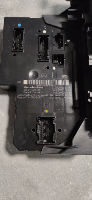 MERCEDES E W212 E 300 - kutija s osiguračima 2129009622