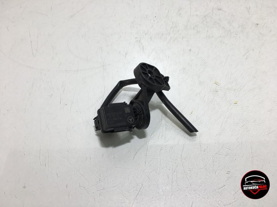 Mercedes GLA X156 SENZOR KVALITETE ZRAKA NOX A0009055800 E8268