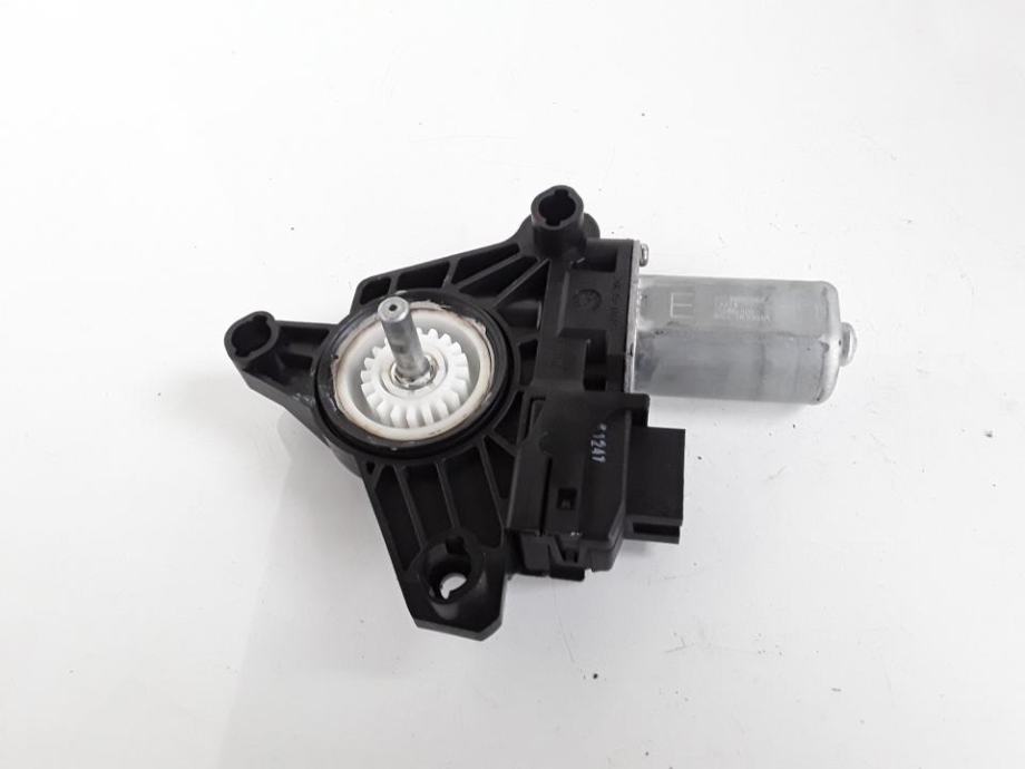 MOTORIC PODIZACA A2139060502 Mercedes E CLASS (W213) 2016-