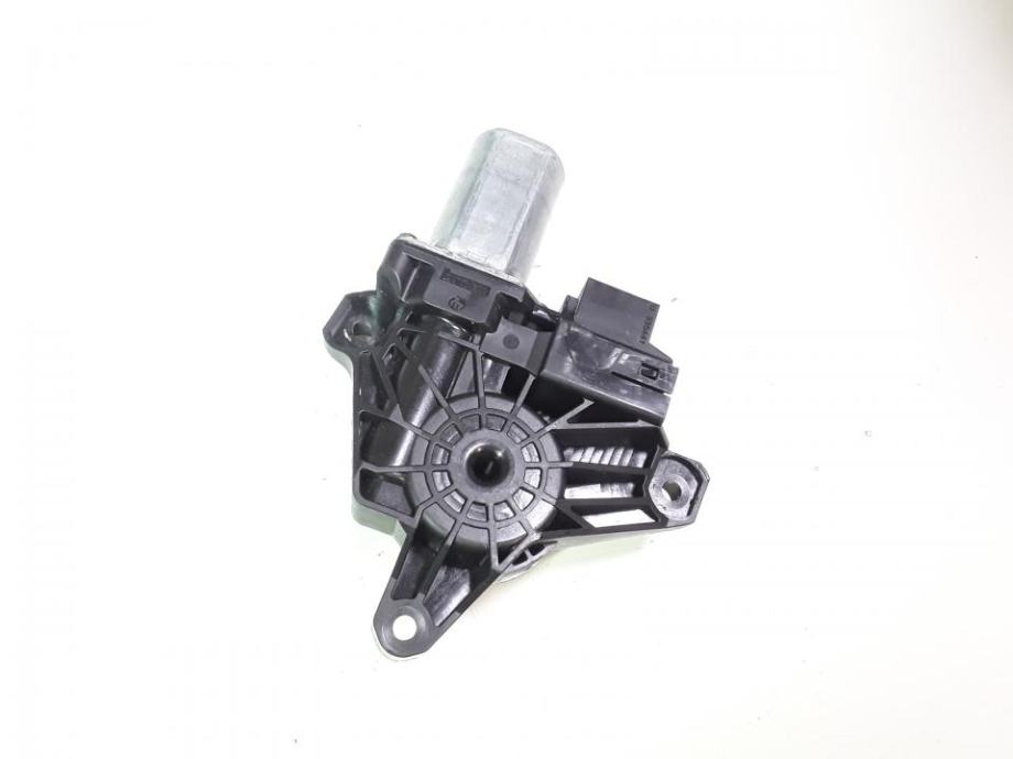 MOTORIC PODIZACA A2139060602 MERCEDES E CLASS (W213) 2016-