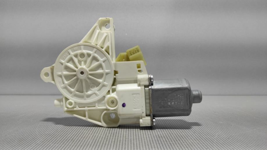 MOTORIC PODIZACA STAKLA MERCEDES ML (W164) > 06-07 A2518200108