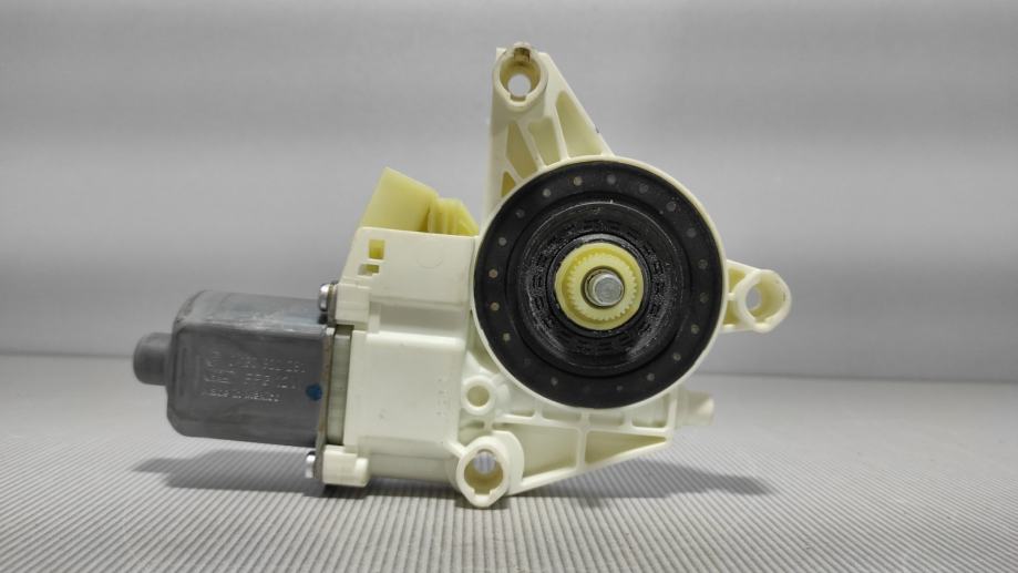 MOTORIC PODIZACA STAKLA MERCEDES ML (W164) > 06-07 A2518200108