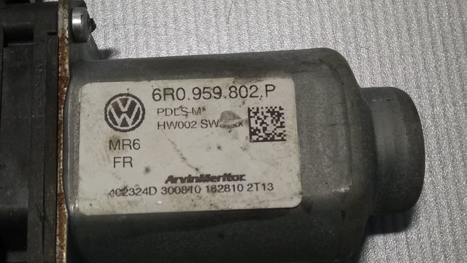 MOTORIC PODIZACA STAKLA VW POLO > 09-14 6R0959802P