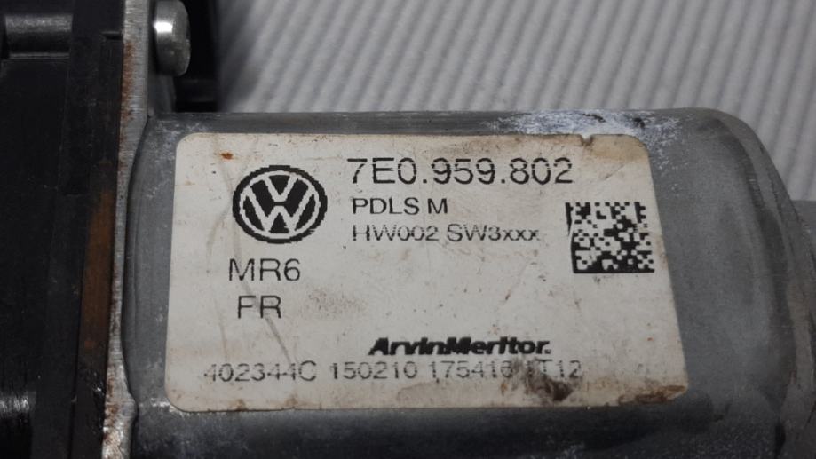 MOTORIC PODIZACA STAKLA VW T5 > 09-15 7E0959802