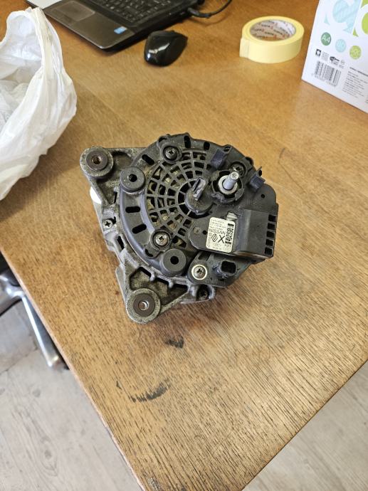 Novi regler za 1.5 dci i neispravan alternator