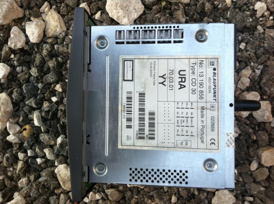 Opel astra h cd player