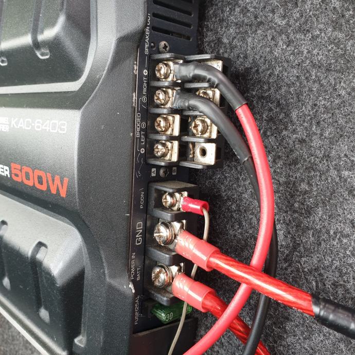 Pojacalo Kenwoood KAC-6403 500w i woofer US BLASTER