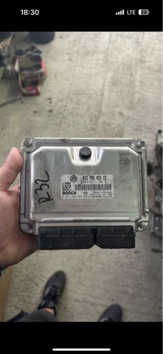 R32 ecu