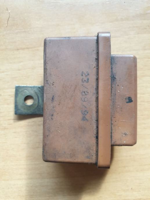 RELEJ BITRON PEUGEOT CITROEN 240109 240.101. 96 075406 80 9607540680