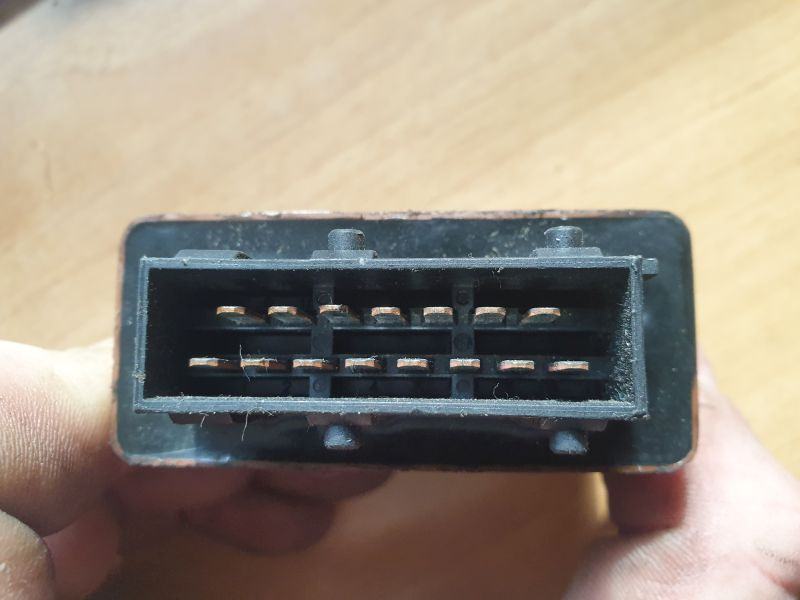 RELEJ BITRON PEUGEOT CITROEN 240109 240.101. 96 075406 80 9607540680